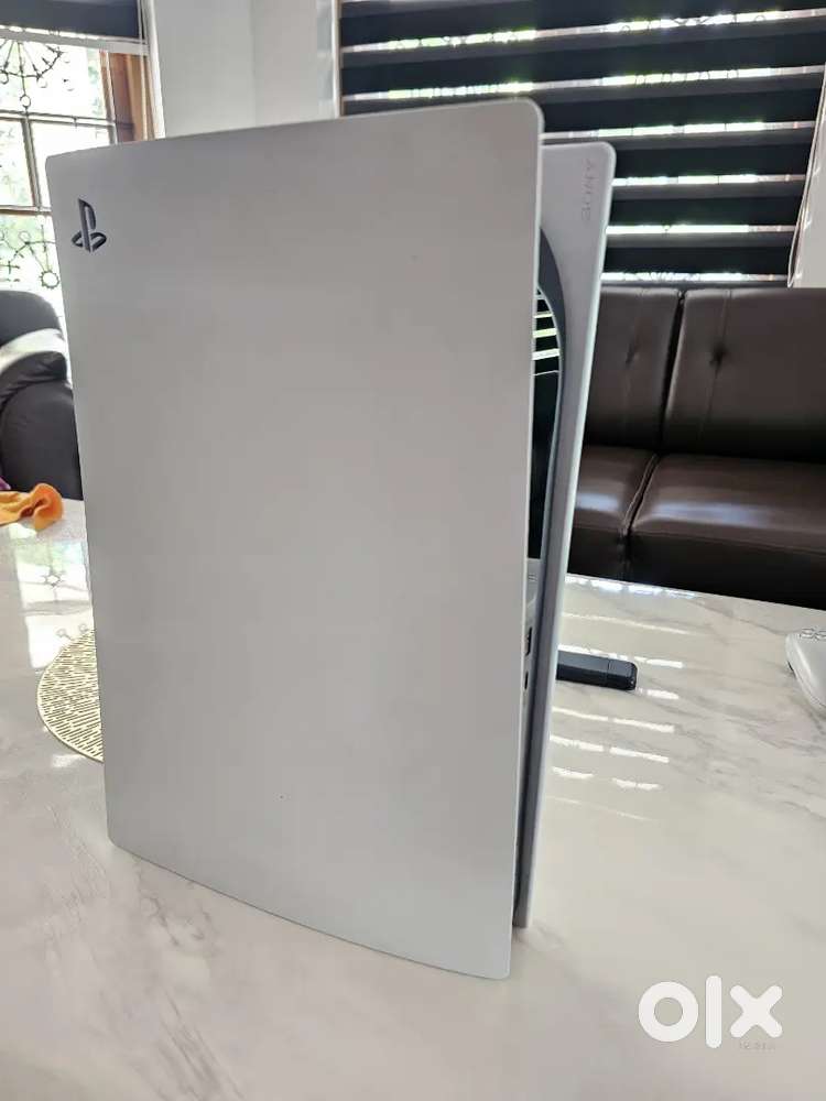 Ps5 Disc version (with 4 Games)GTA5,Alan Wake2,cyberpunk,black myth ...