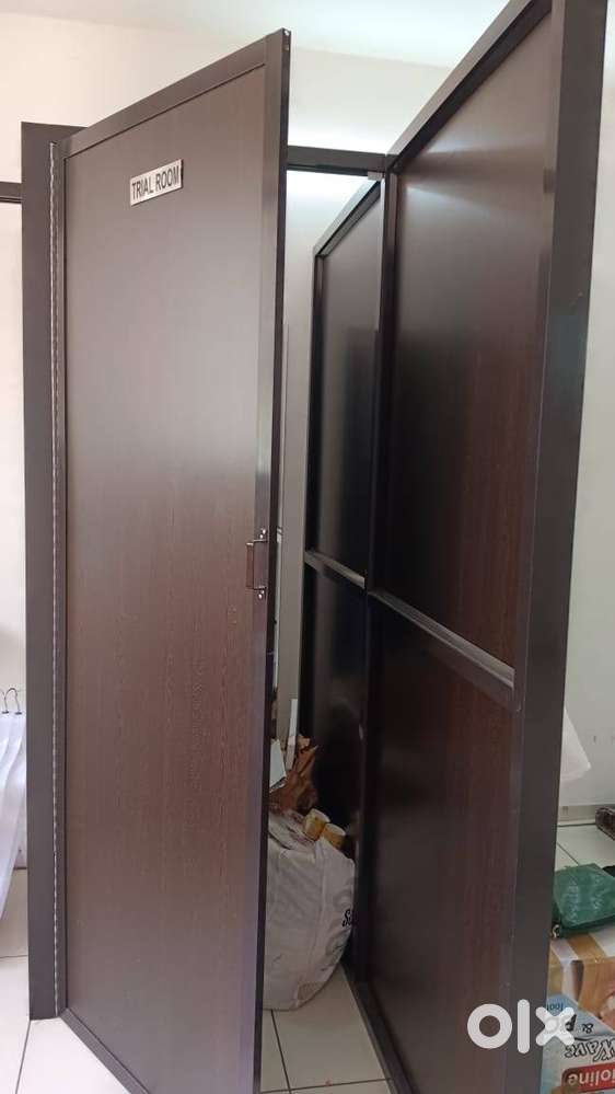 Partition with small trial room with door - Other Household Items ...