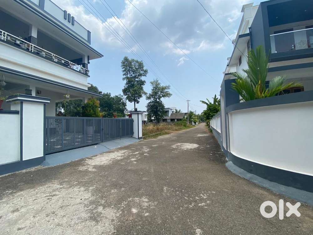 Prime House Plots for Sale Near Chottanikkara Temple - Lands & Plots ...