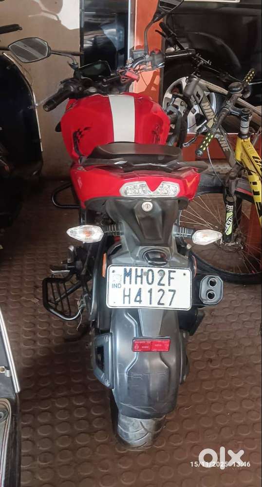 TVS Apache RTR 160 FI 4V - Motorcycles in Andheri West, Mumbai - 1827874486