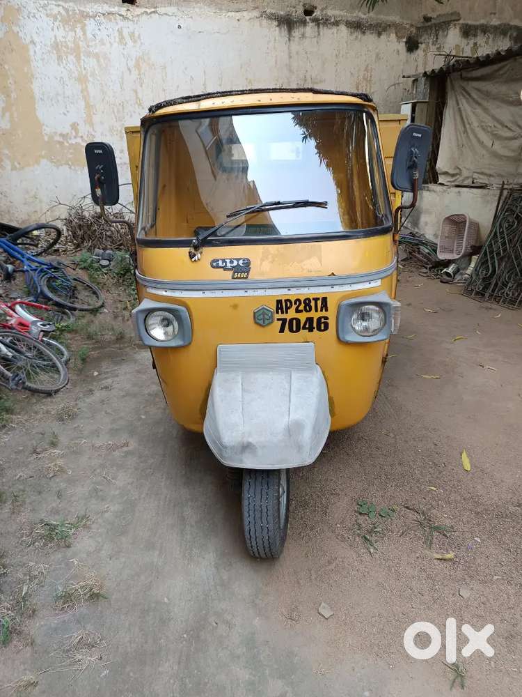 Piago loading auto good condition - Commercial & Other Vehicles - 1802606462