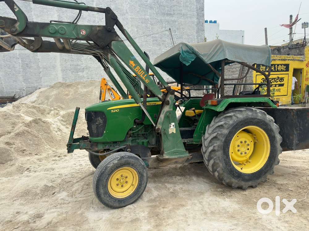 John deere 5210 V4. With bull bocket - Commercial & Other Vehicles ...