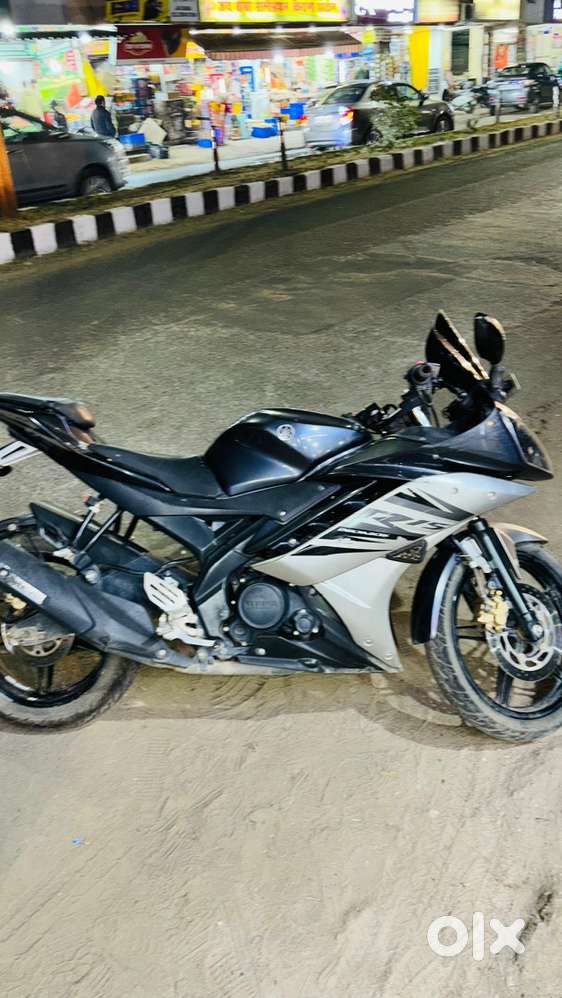 r15 v2 2015 - Motorcycles - 1799748908