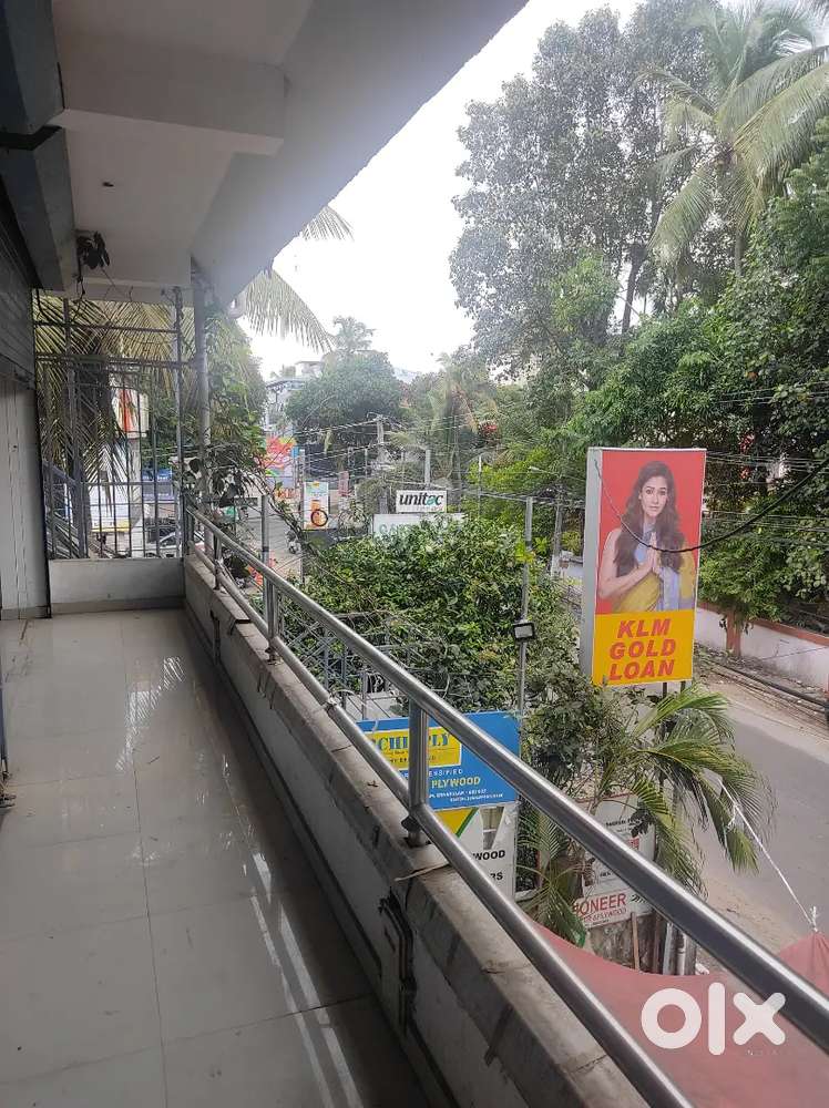 Semi furnished 700 sqft for Rent - For Rent: Shops & Offices - 1803627015