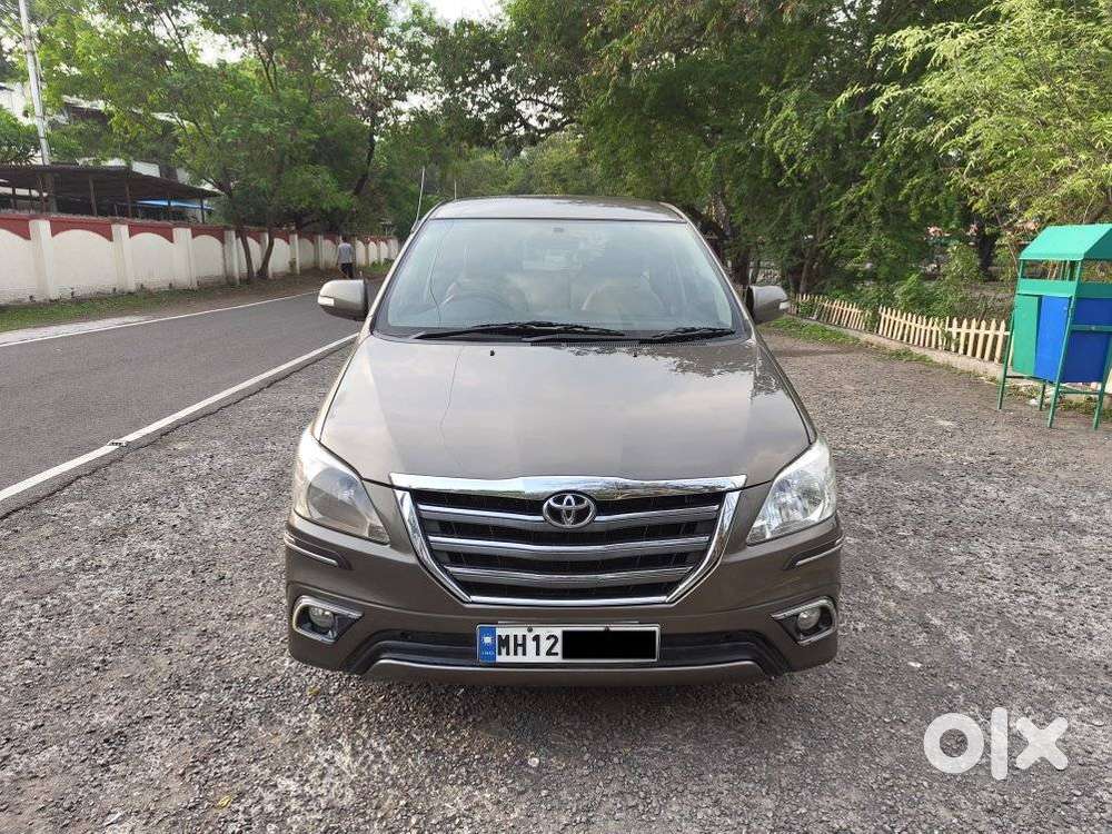 Toyota Innova 2.5 VX 8 Seater BS IV, 2015, Diesel - Cars - 1809808457