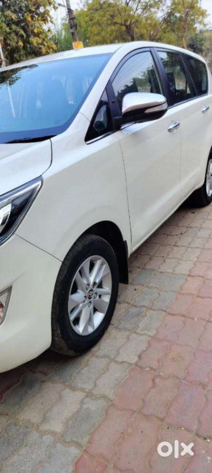 Toyota Innova Crysta, 2017, Diesel - Cars - 1800147518