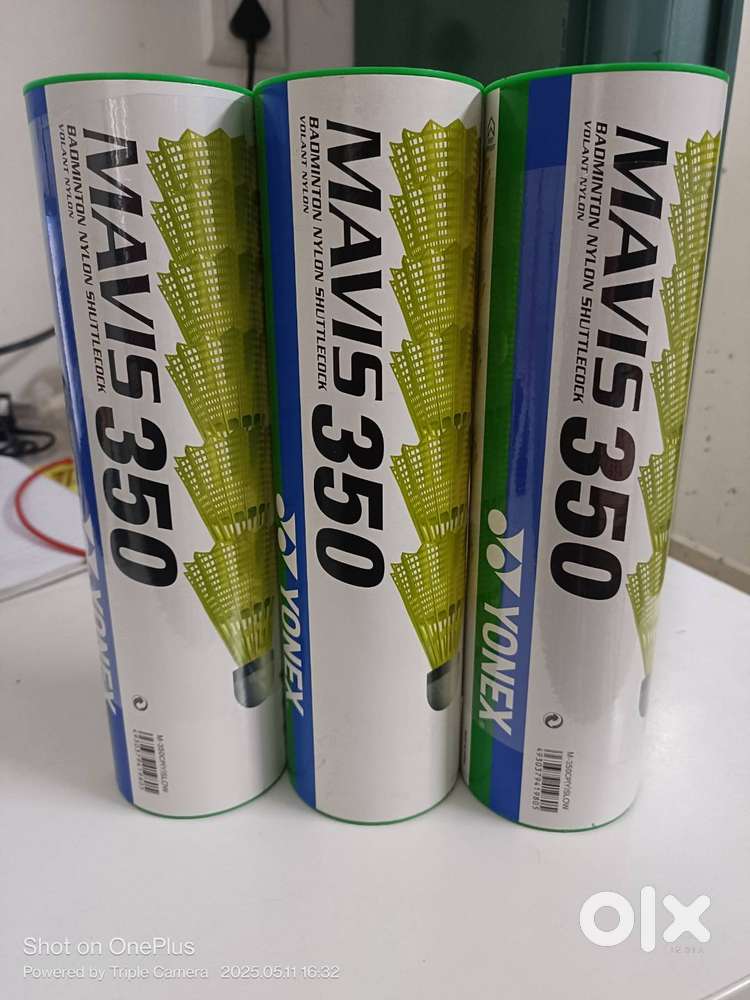 Mavis 350 green cap nylon used shuttle for sale. - Sports Equipment ...