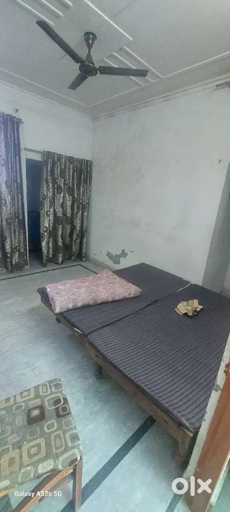 Room For Rent - Rent Houses, Apartments and Flats in India | OLX