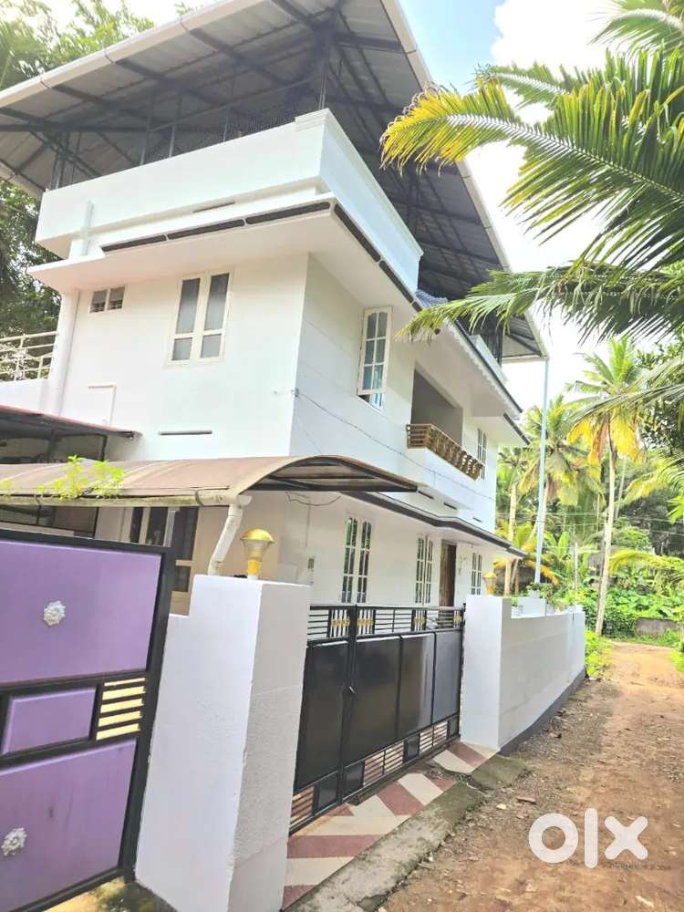 House 3BHK@VATTIYURKAVU - For Sale: Houses & Apartments - 1798547397